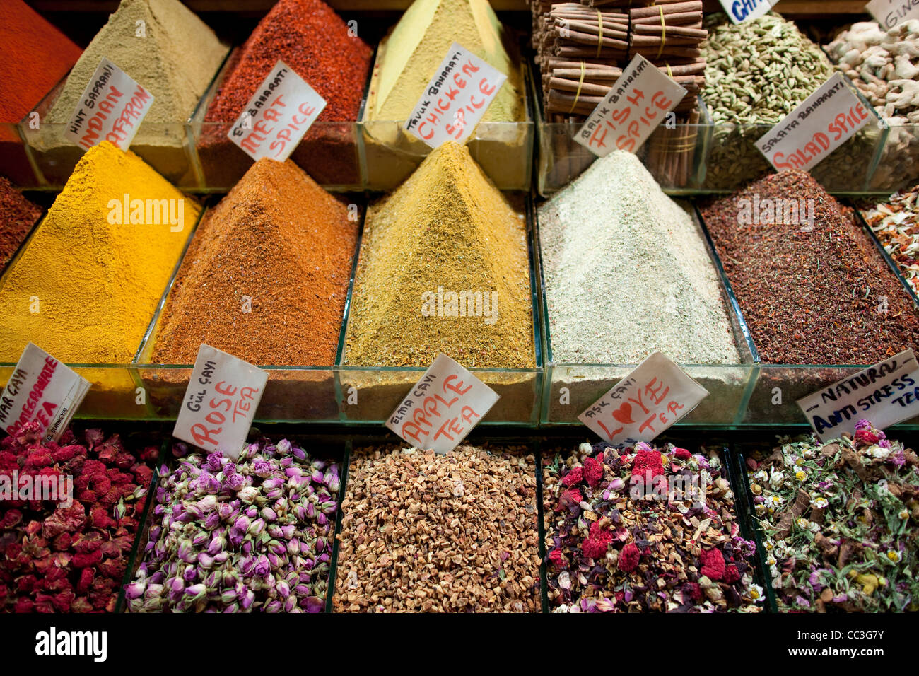 Misir carsisi market hi-res stock photography and images - Alamy
