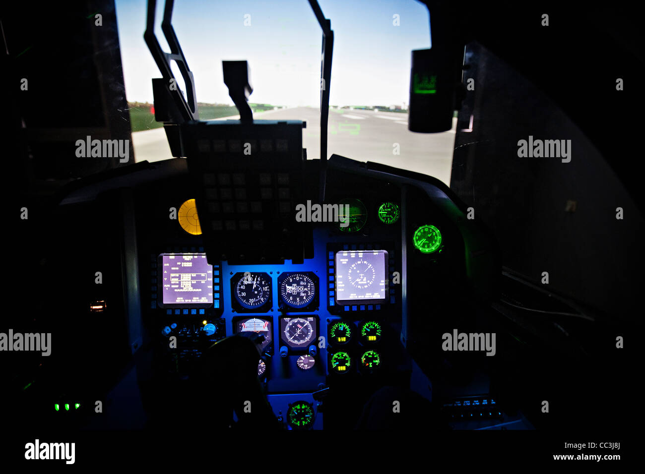 Combat flight simulator hi-res stock photography and images - Alamy