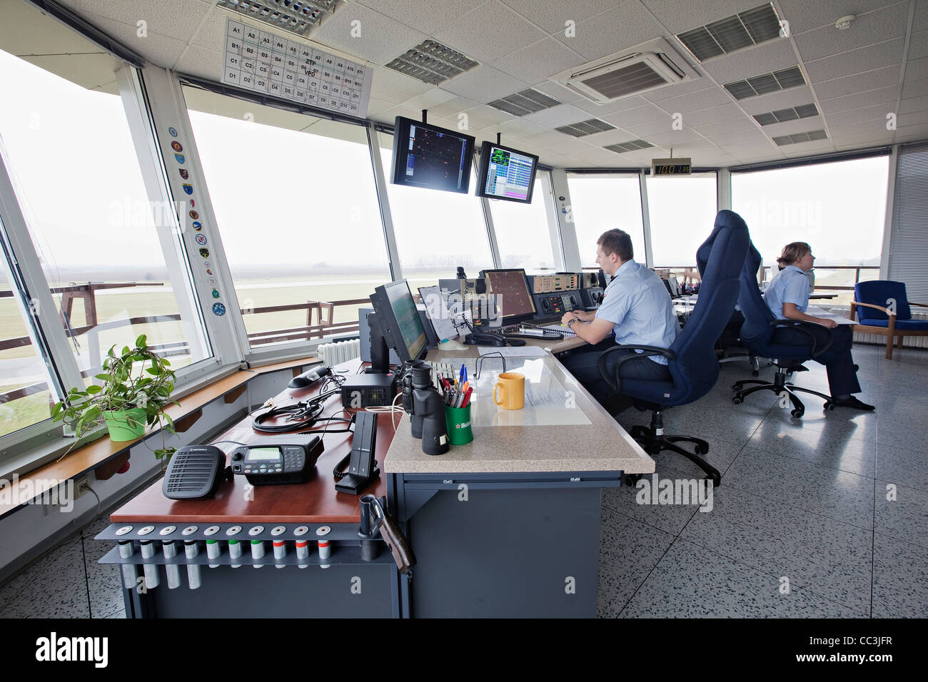 Tactical air control center hi-res stock photography and images - Alamy