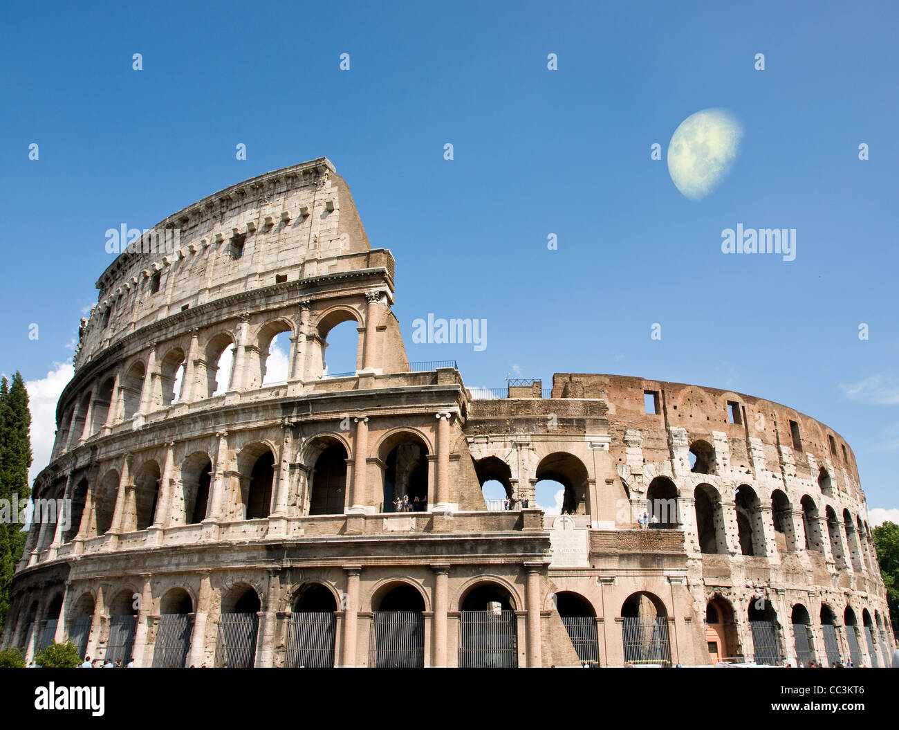 Famous Colosseum in Rome (Flavian Amphitheatre), Italia Stock Photo - Alamy