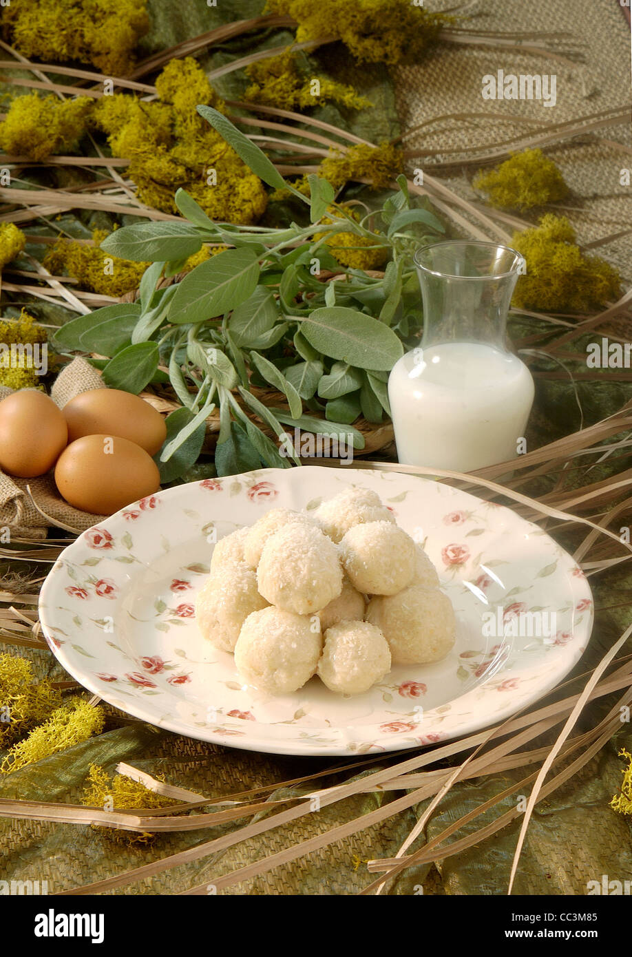 Cuisine: Bread Gnocchi Stock Photo - Alamy