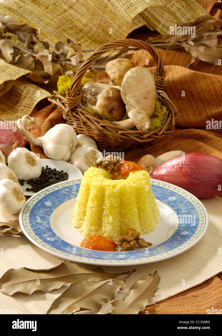 Cuisine: Ring Of Rice With Chicken And Mozzarella Stock Photo - Alamy