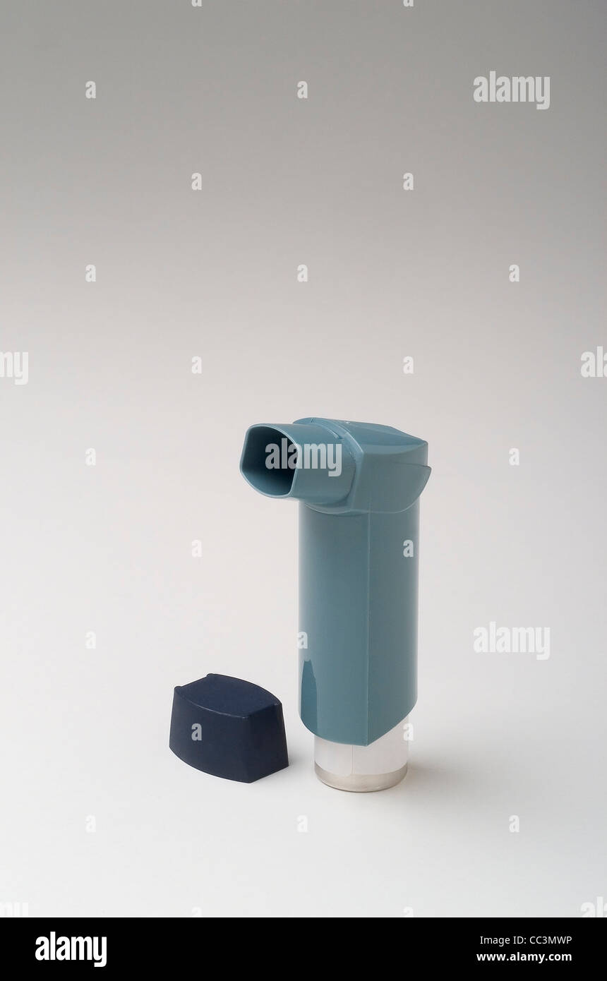 Still Life: Medicine. Aerosol Inhaler Stock Photo - Alamy