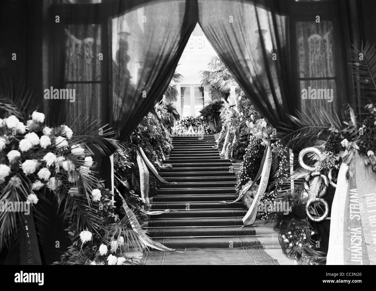 Garlands at Prague Castle before the funeral of Tomas Garrigue Masaryk ...