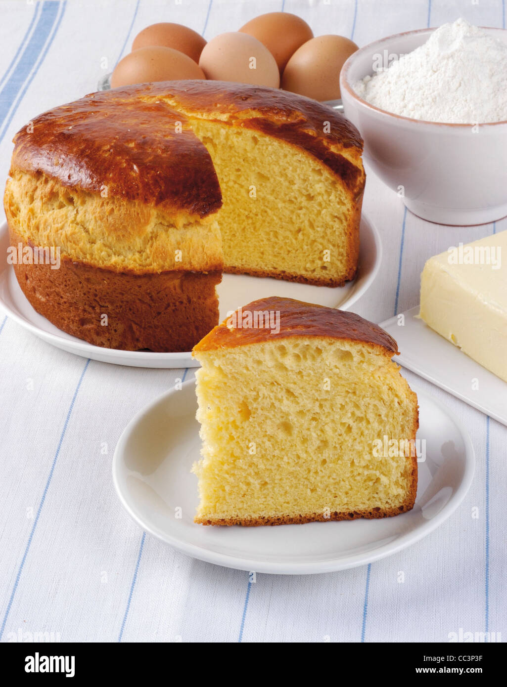Kitchen: Sweet Bread Stock Photo - Alamy