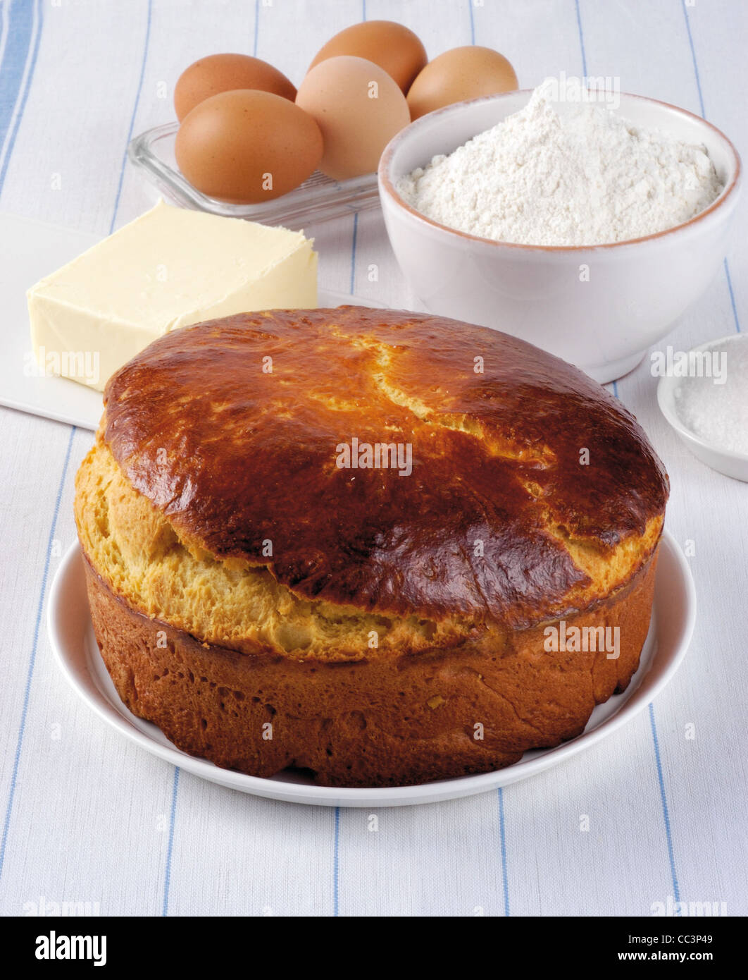 Kitchen: Sweet Bread Stock Photo - Alamy
