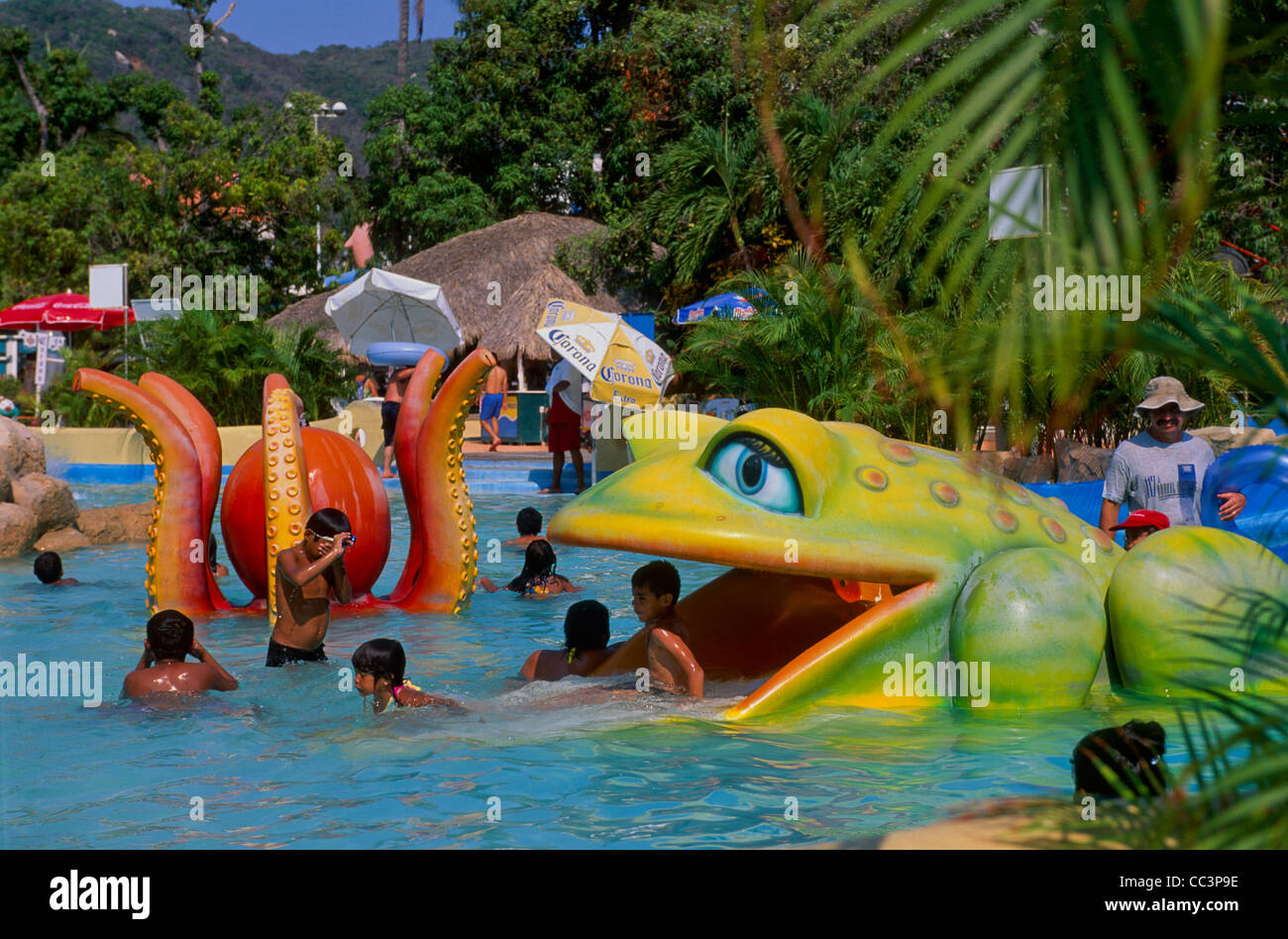 Fun in acapulco hi-res stock photography and images - Alamy