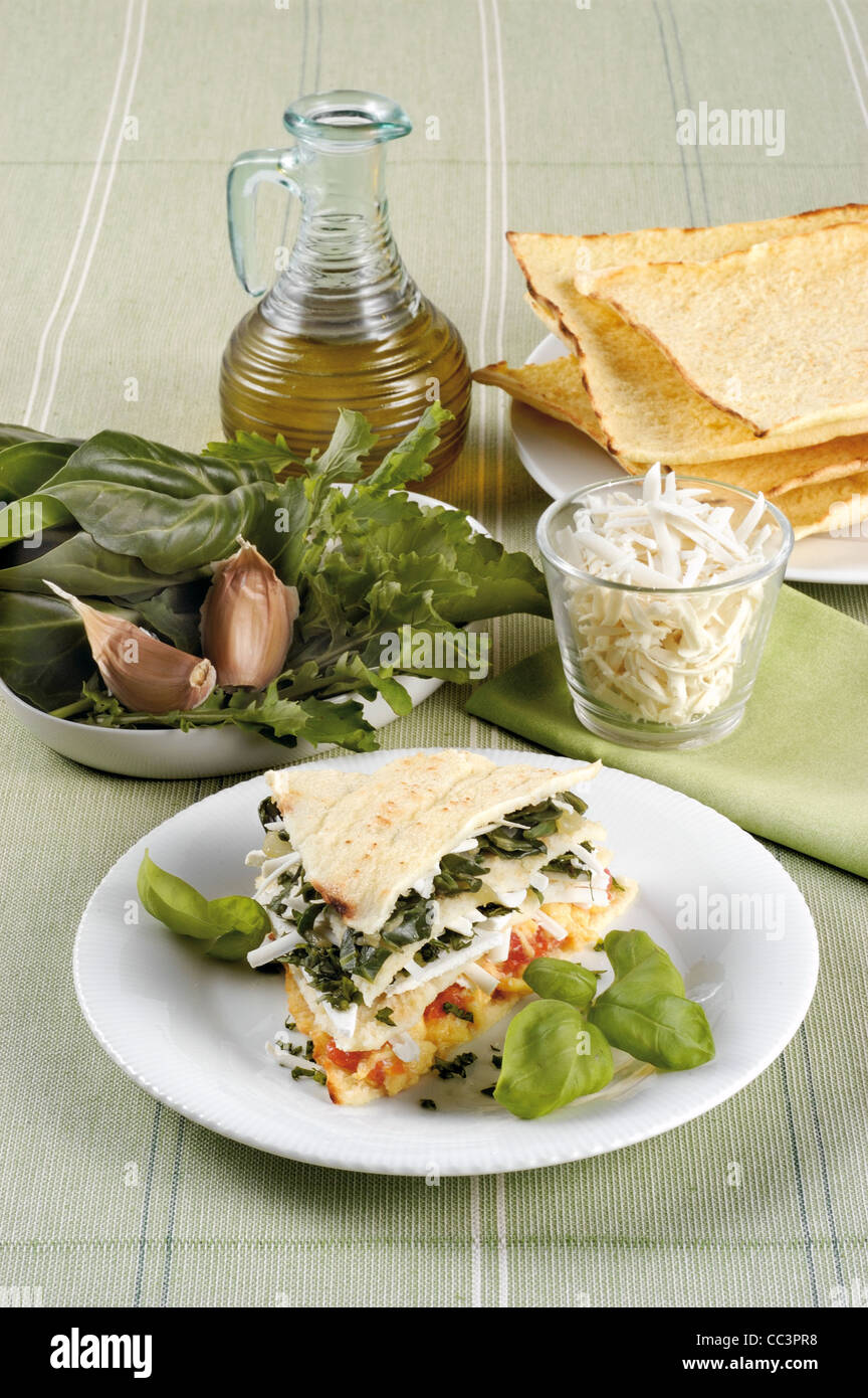 Kitchen: Lasagna Bread Carasau Stock Photo - Alamy