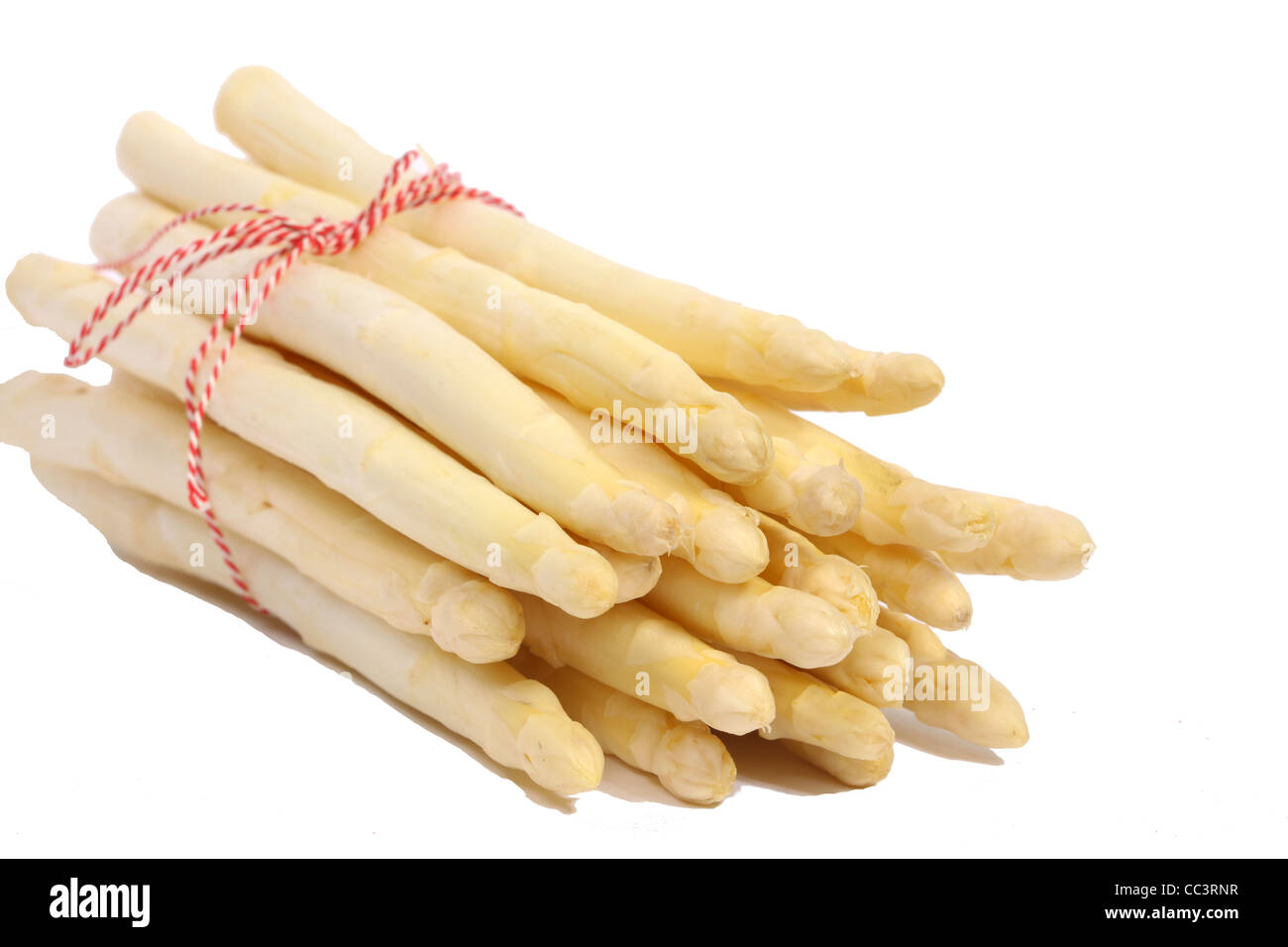 Bundle of fresh white asparagus Stock Photo - Alamy