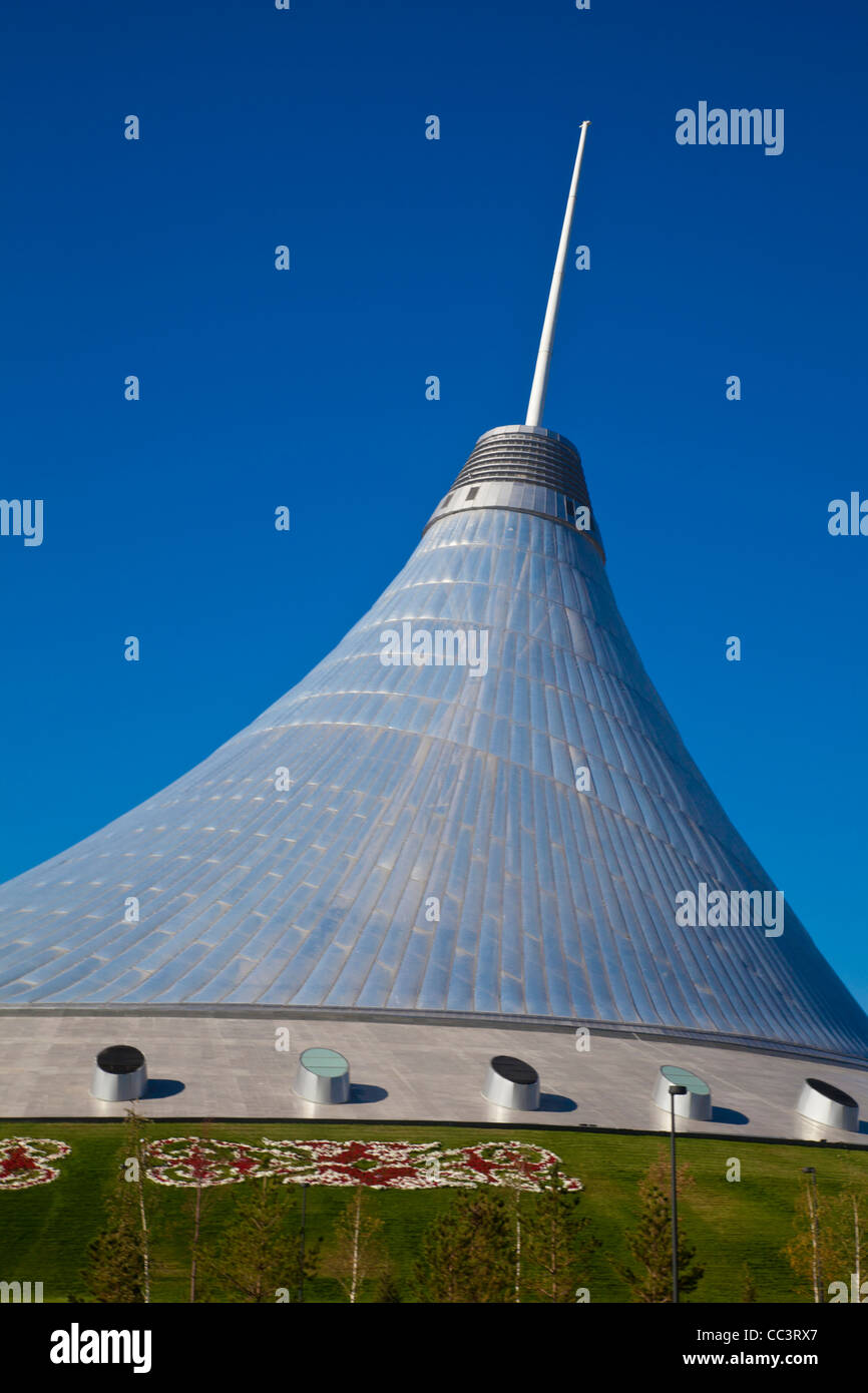 Kazakhstan, Astana, Khan Shatyr shopping and entertainment center Stock ...