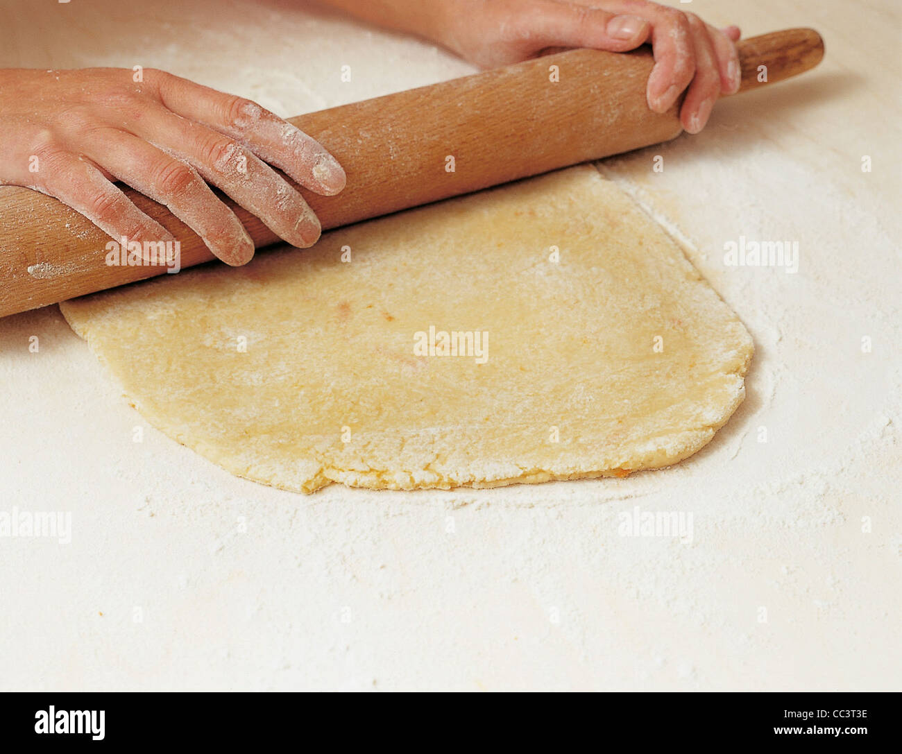 Cuisine: Orange Surprise Pie Step 3 Stock Photo - Alamy