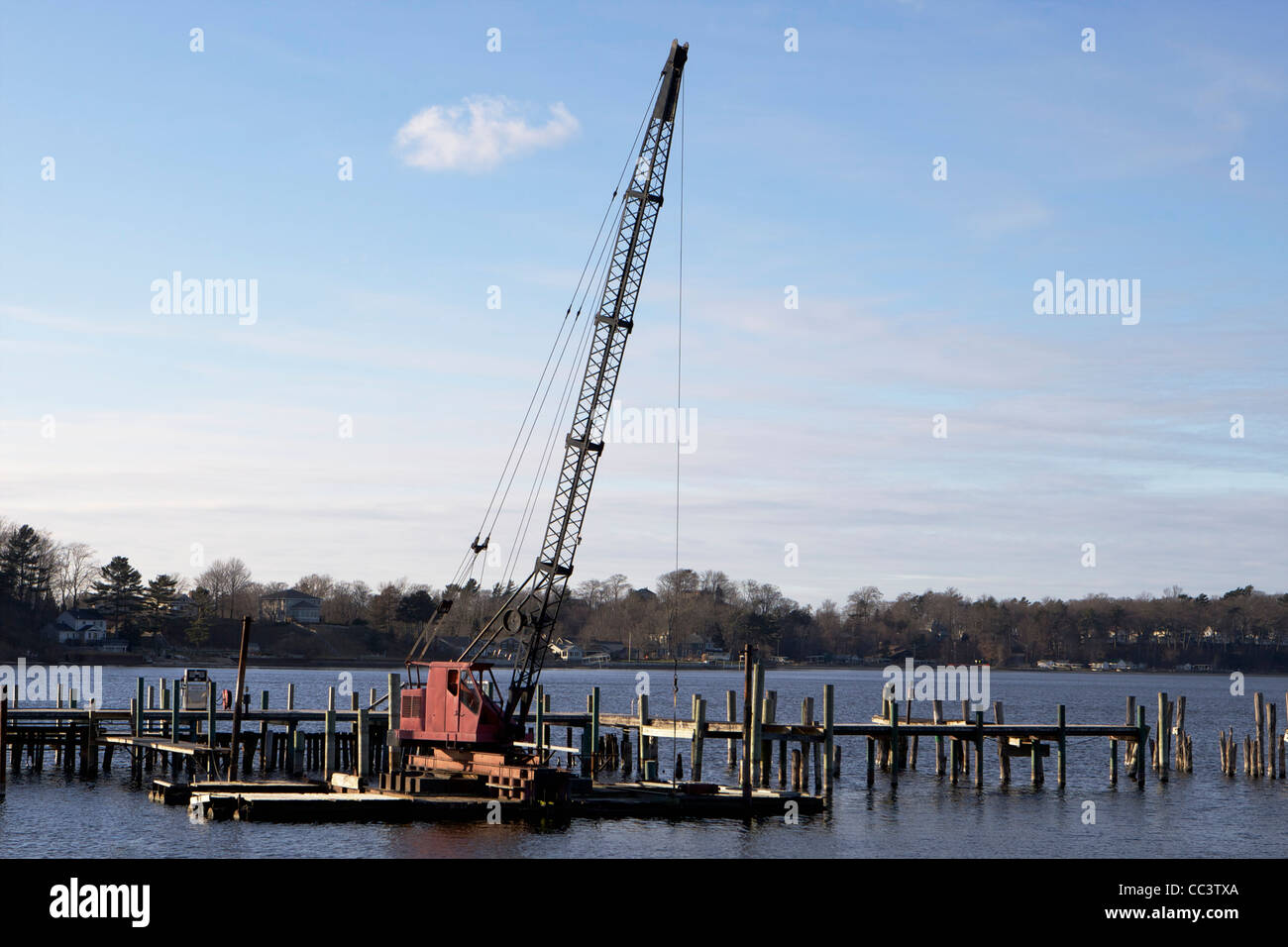 Crane barge hi-res stock photography and images - Alamy