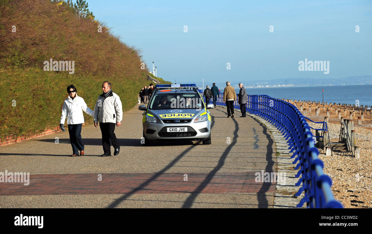 Sunny winter day for a stroll along Eastbourne seafront and promenade ...