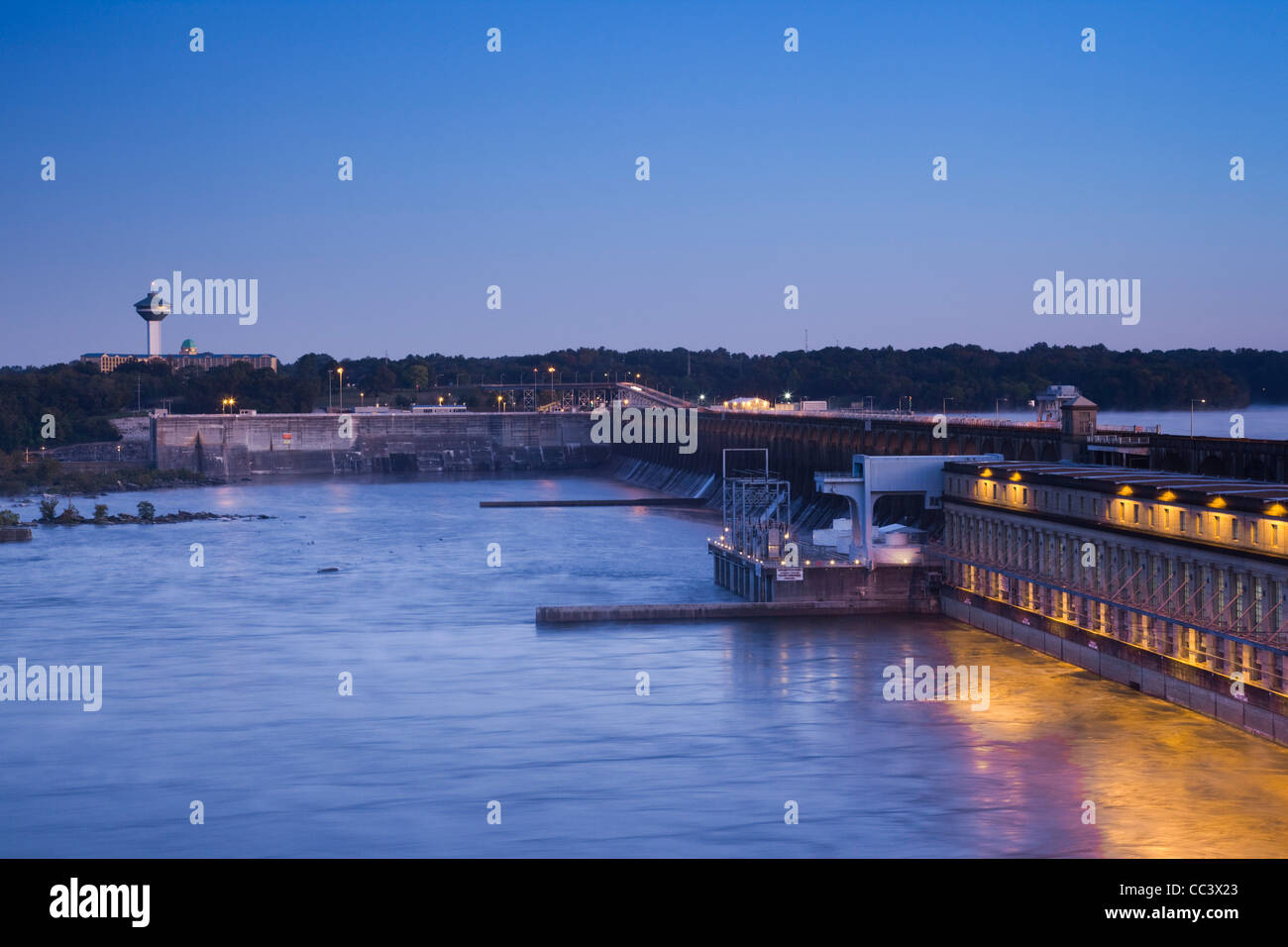USA, Alabama, Muscle Shoals Area, Florence, Renaissance Tower, Wilson ...