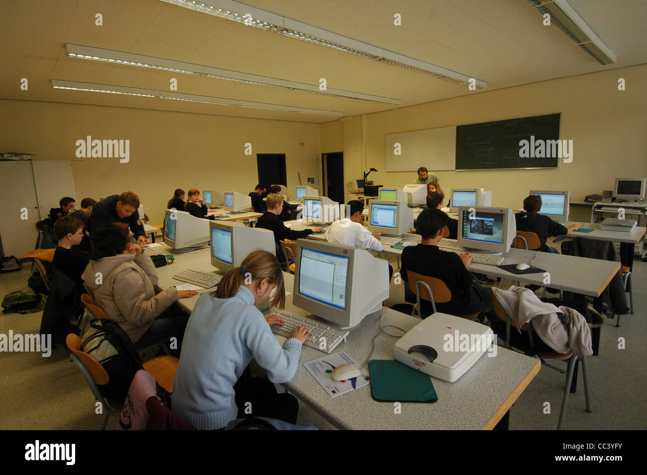 Germany - Oldenburg, School. Computer Room Stock Photo - Alamy