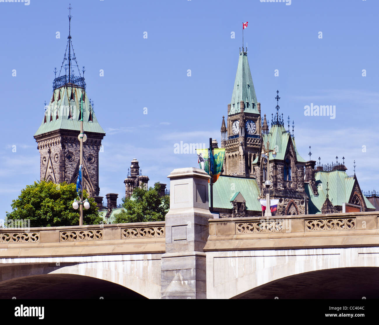 Canada parliament clock tower hi-res stock photography and images - Alamy
