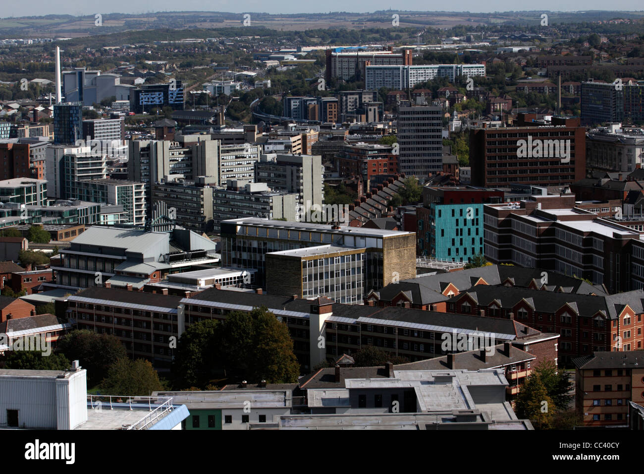 High rise flats sheffield hi-res stock photography and images - Alamy