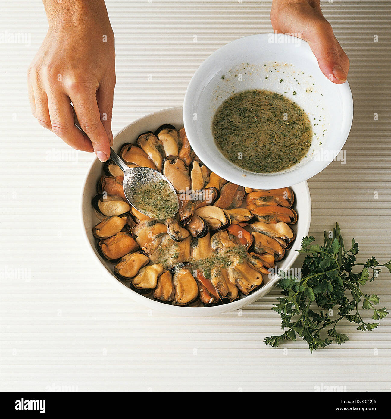 Kitchen: Cake Mussel 3 Stock Photo - Alamy