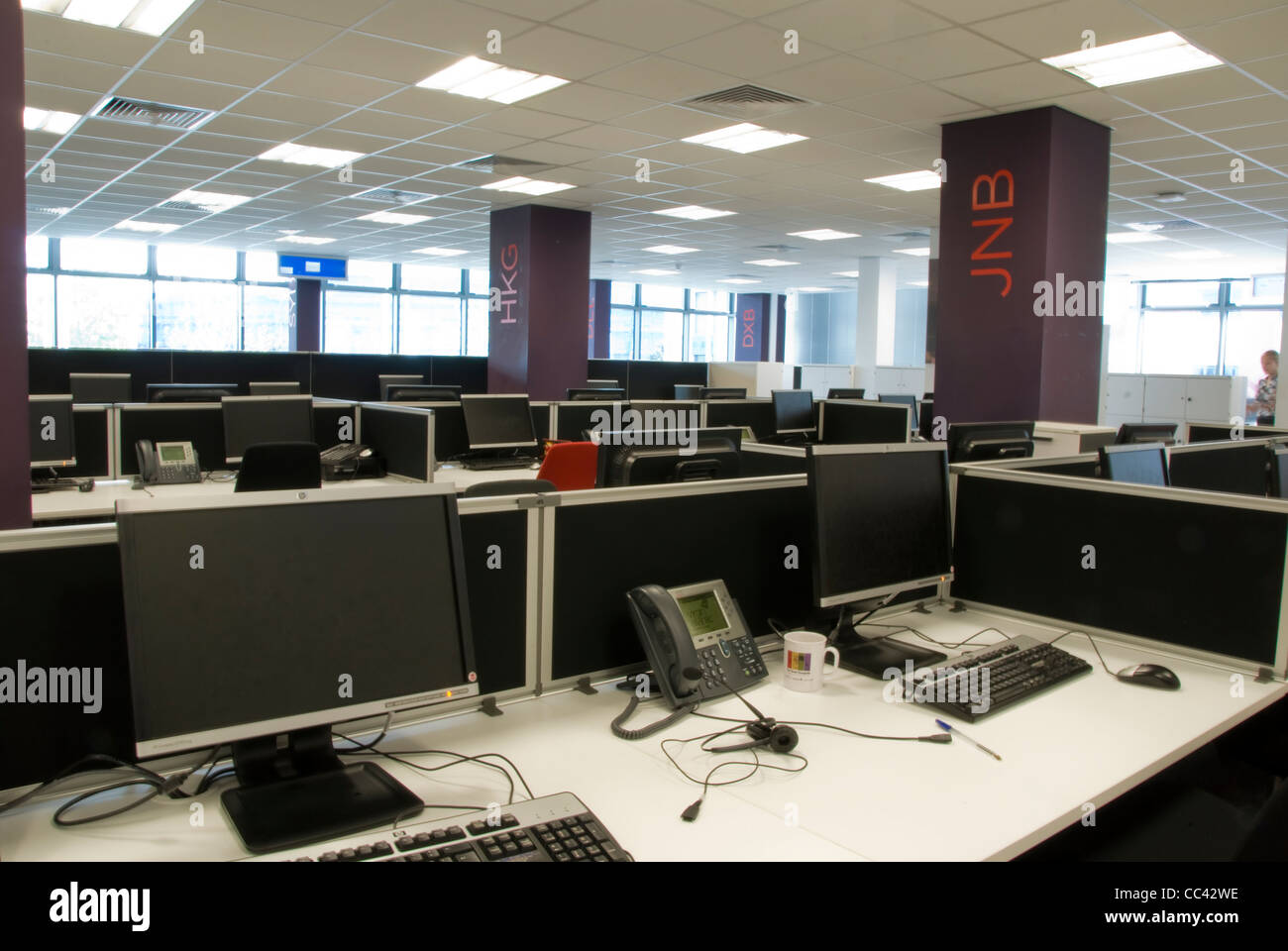 Office call centre cubicles hi-res stock photography and images - Alamy