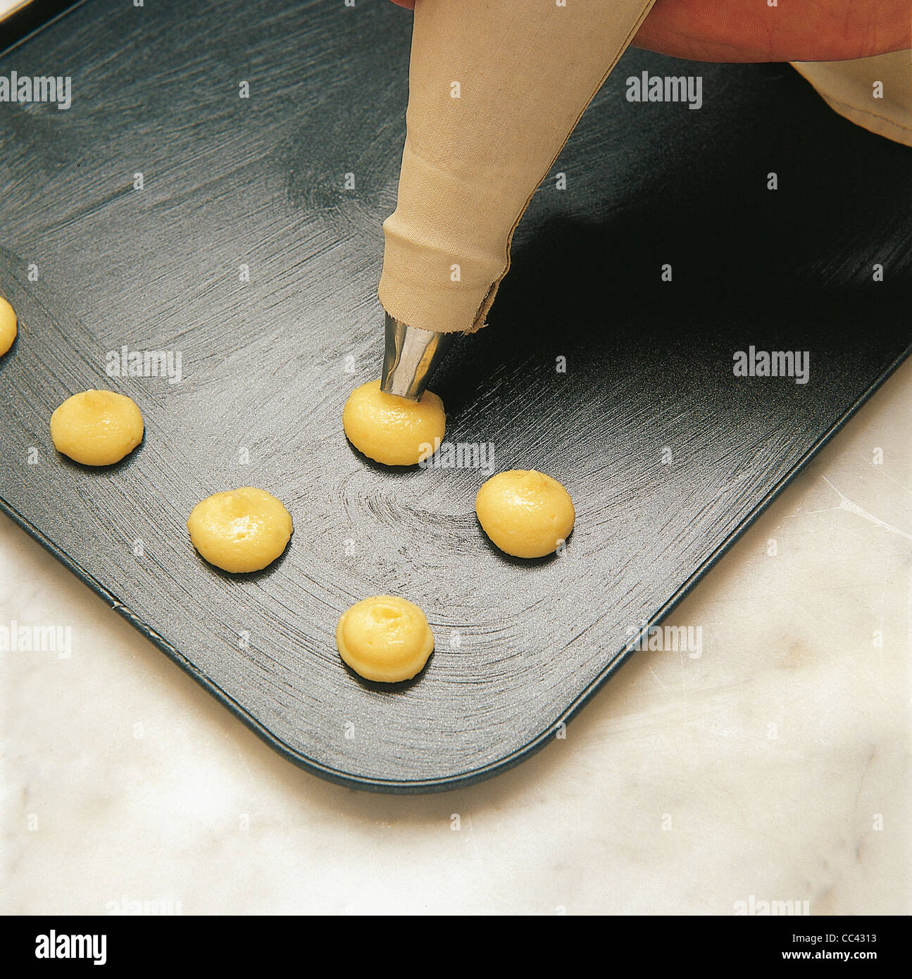 Cuisine: Chocolate Profiteroles Step 1 Stock Photo - Alamy