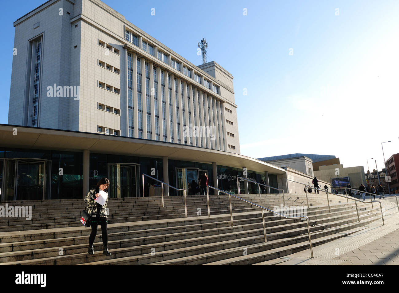 Nottingham Trent University.Newton and Arkwright Building Stock Photo ...