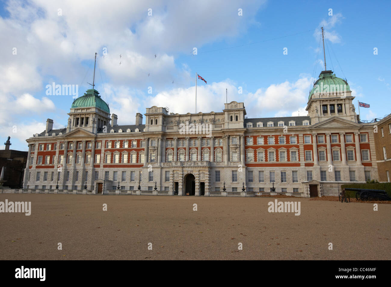 Old admiralty building hi-res stock photography and images - Alamy