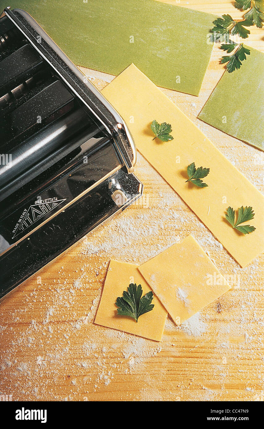 Open ravioli 1 hi-res stock photography and images - Alamy