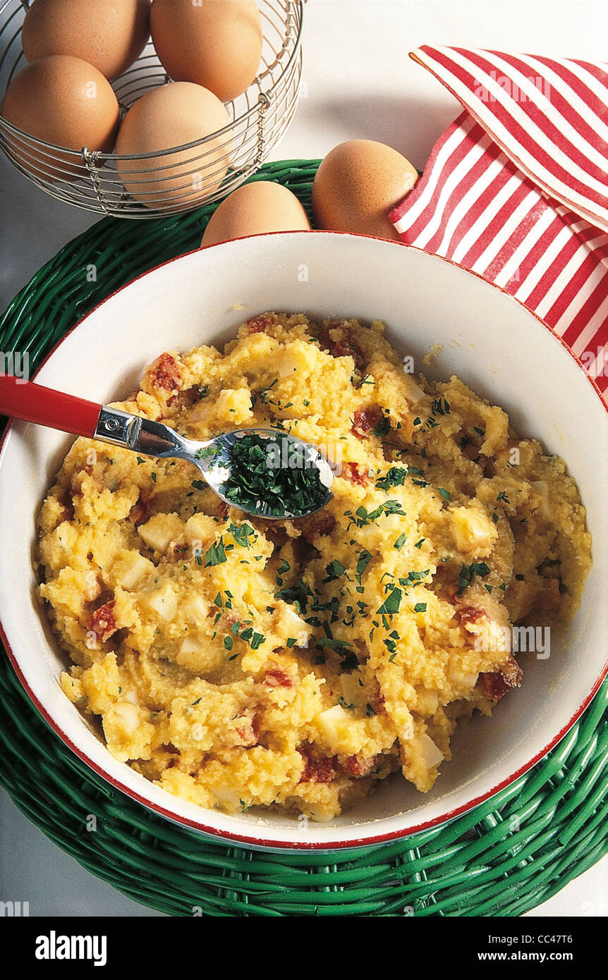 Cat potato hi-res stock photography and images - Alamy