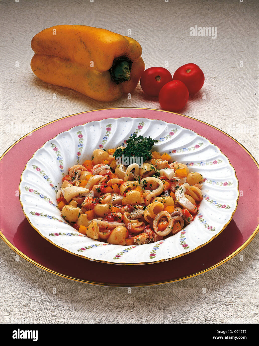 Pastas for soup hi-res stock photography and images - Alamy