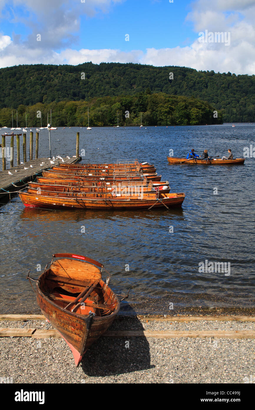 Windermere rowing boats hi-res stock photography and images - Alamy