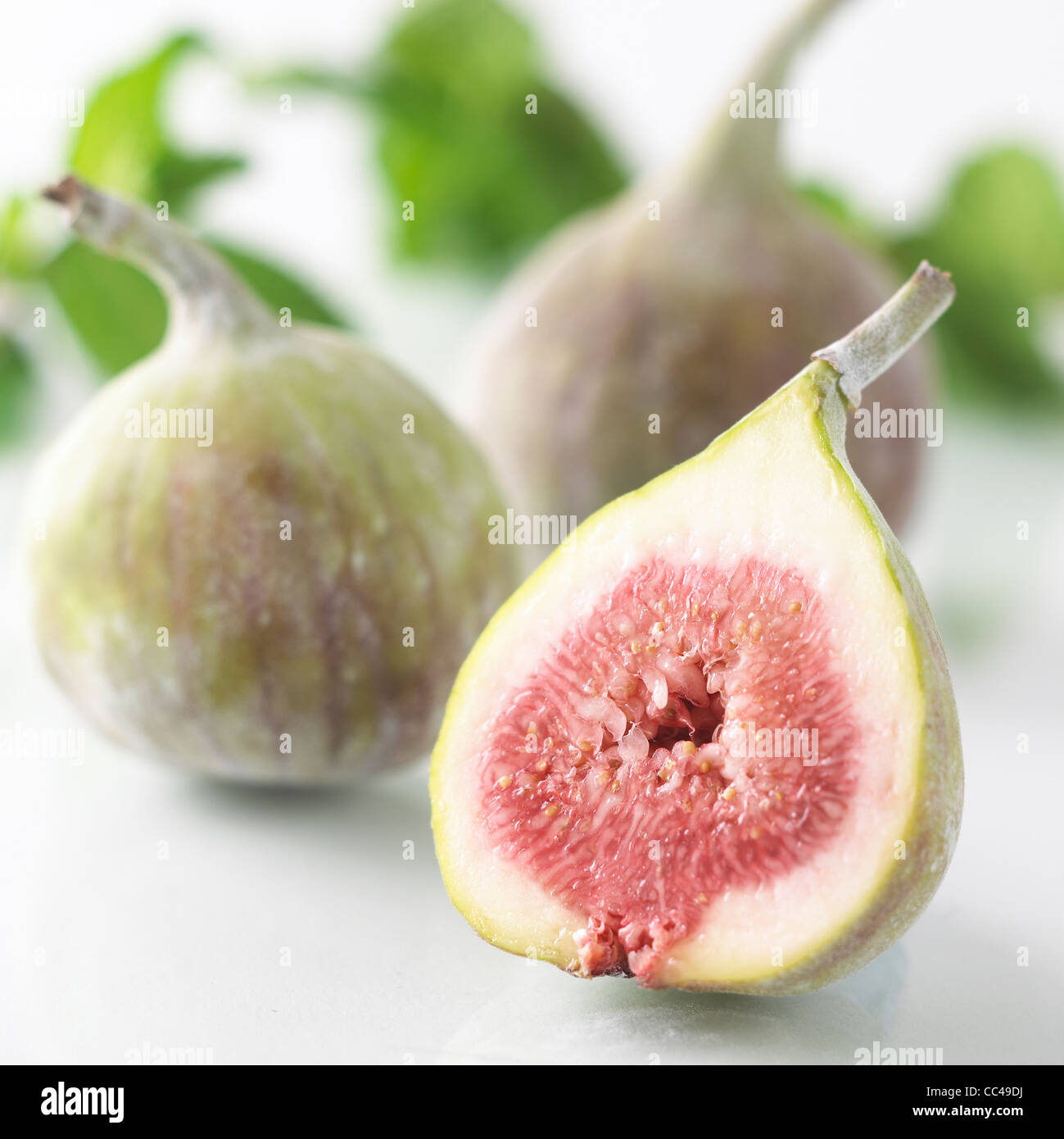 Open fig hi-res stock photography and images - Alamy