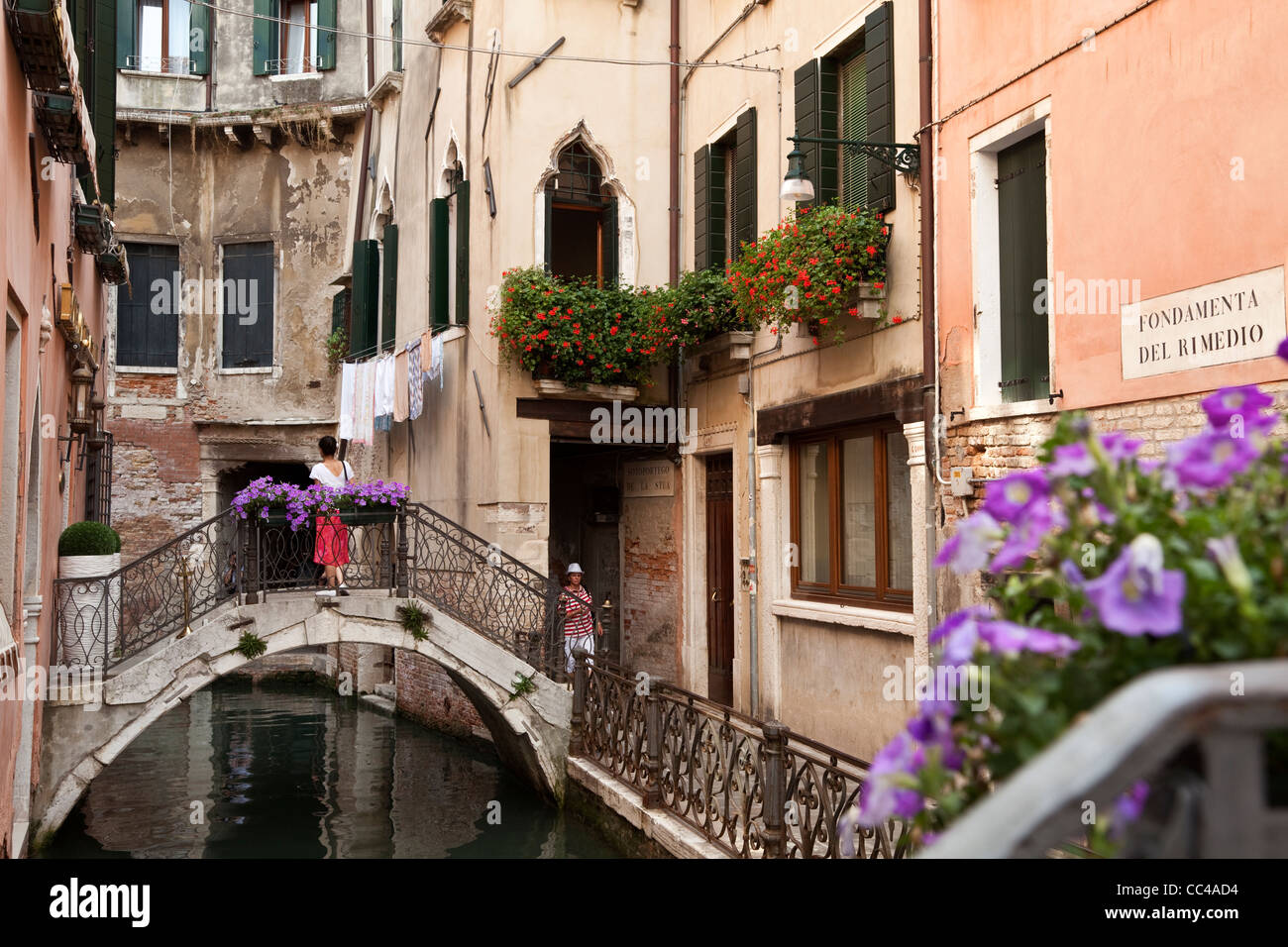 Venetian italy italian canal buildings scene view hi-res stock ...
