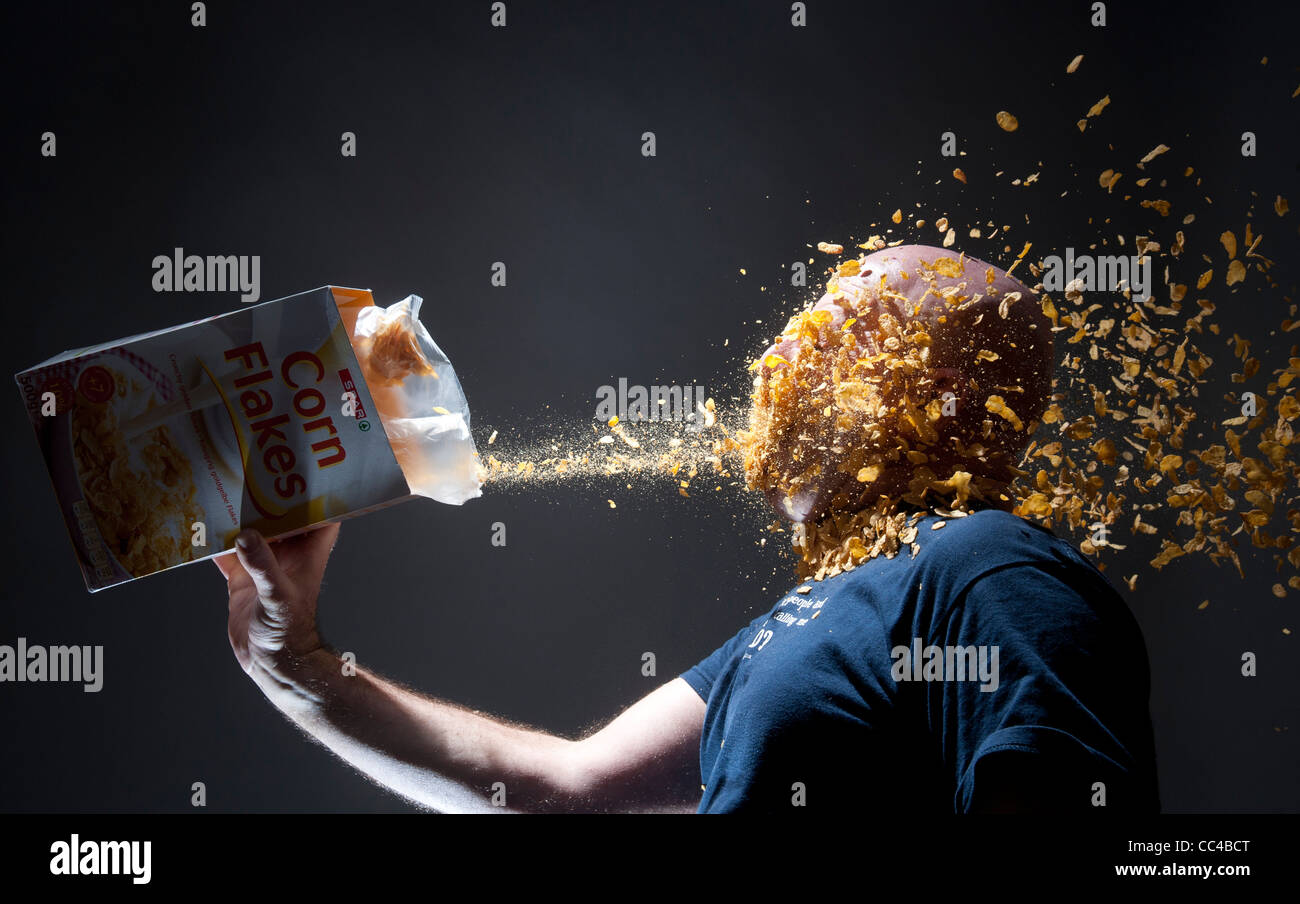 Man eating corn flakes hi-res stock photography and images - Alamy