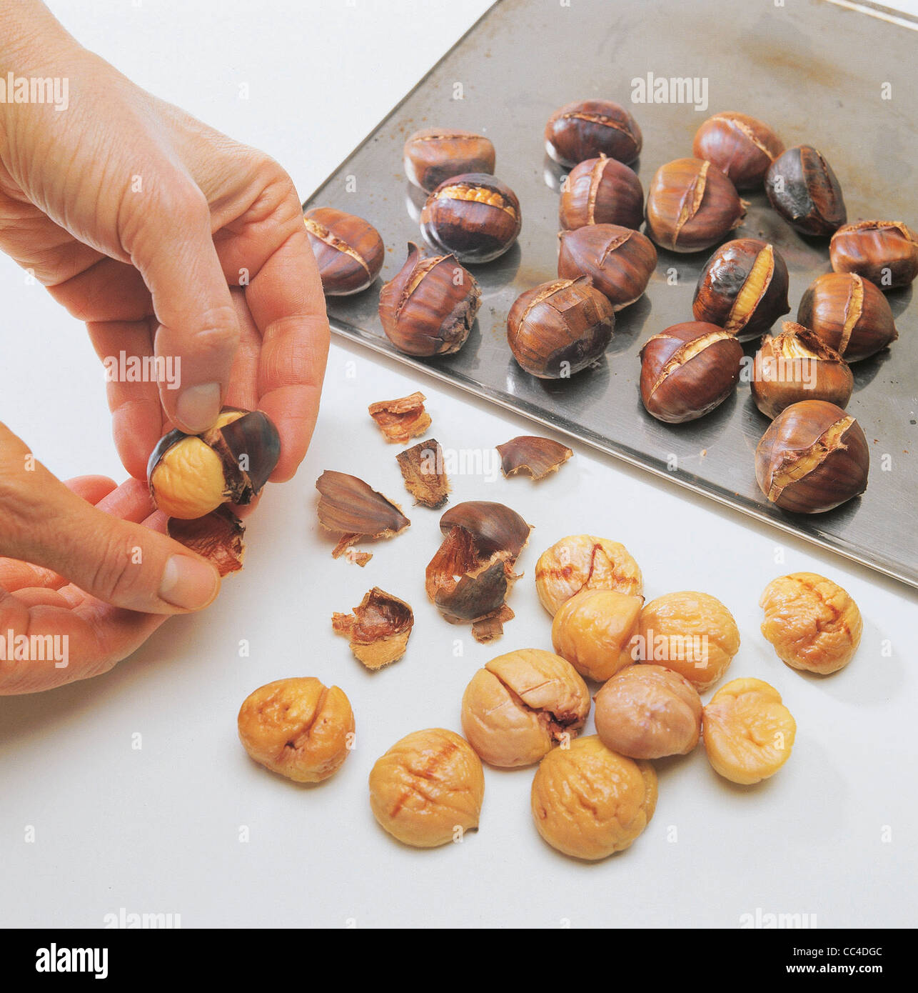 Kitchen: Preparation Of Chestnut 4 Stock Photo - Alamy