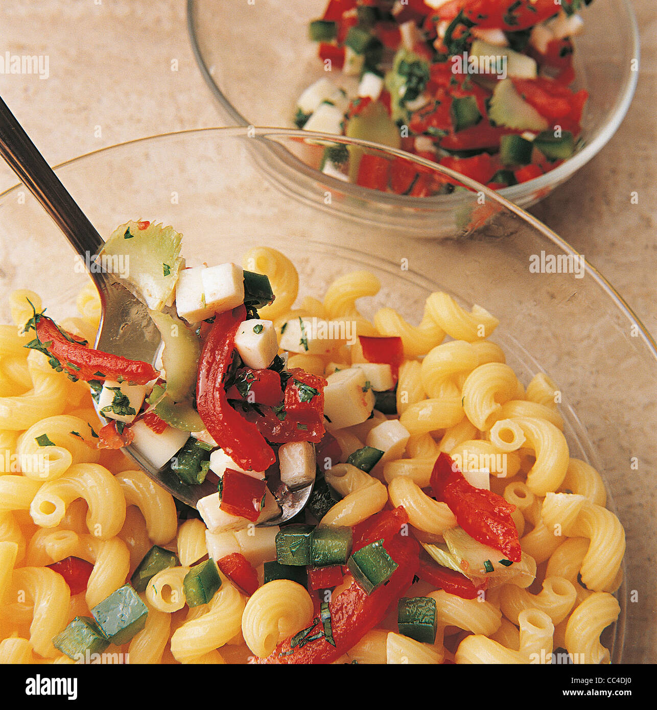 Kitchen: Pasta Salad In 4 Stock Photo - Alamy