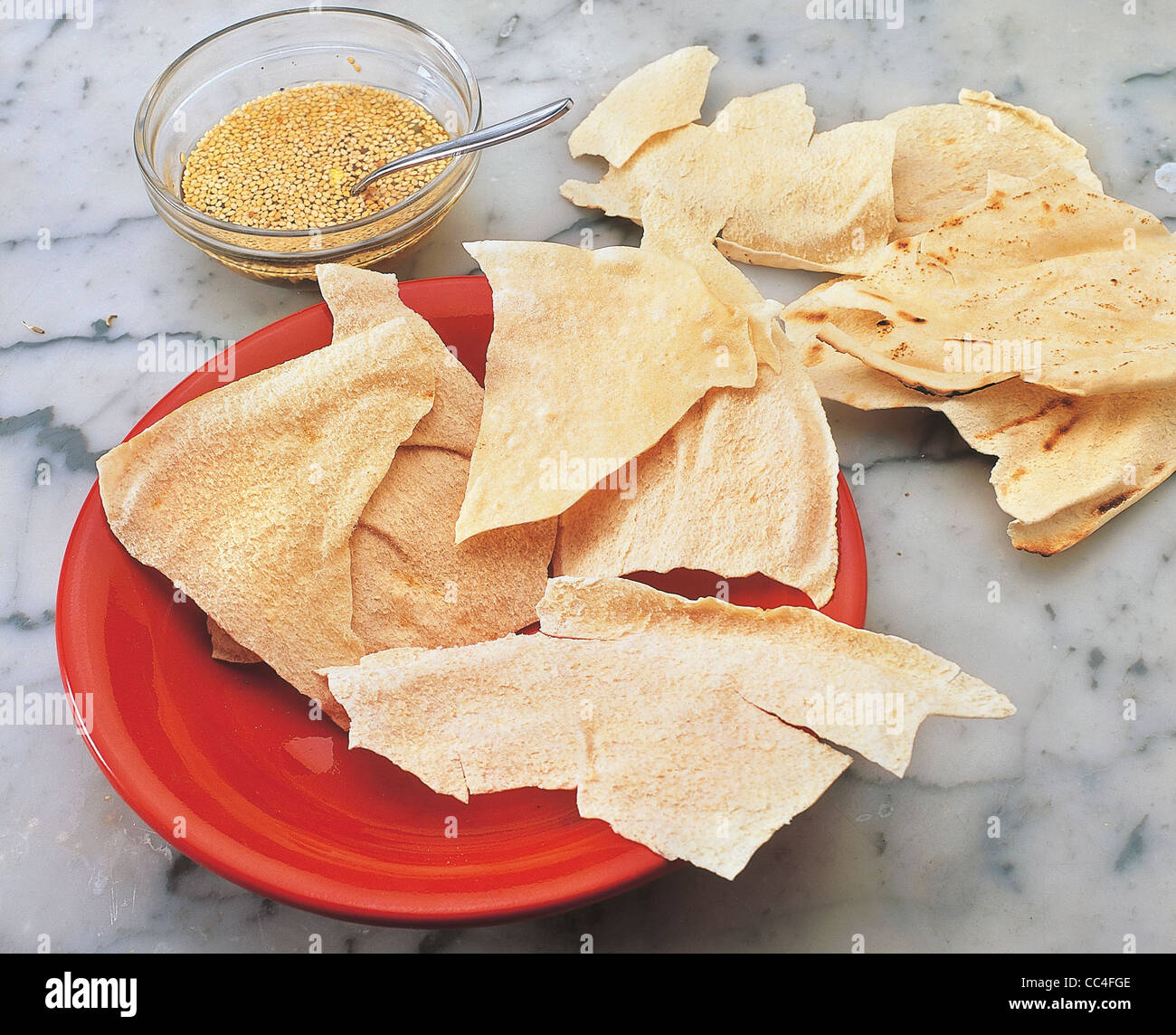 Cuisine: Chickpea And Tuna Salad With Bread Carasau (4 Stock Photo - Alamy