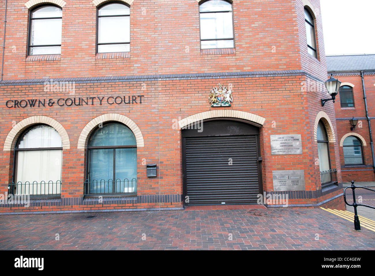 Building outside facade hi-res stock photography and images - Alamy