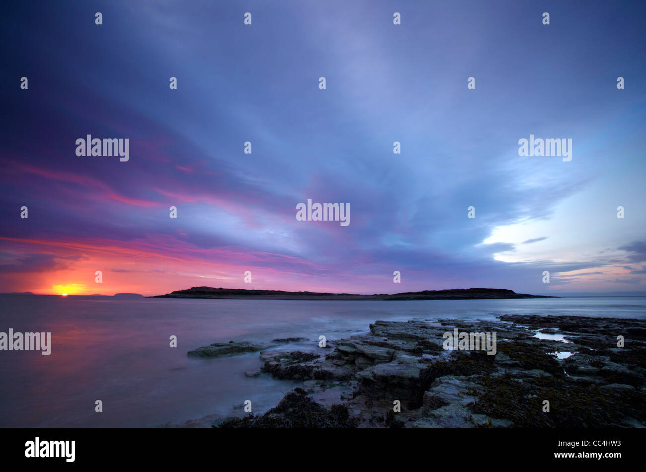 Sully Island, Sully, Vale of Glamorgan, Bristol Channel, December Dawn ...