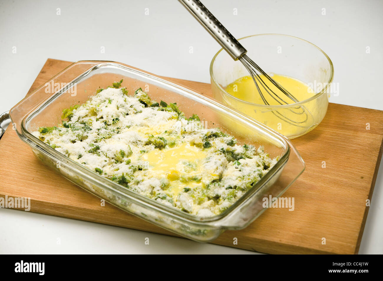 Cuisine: Scarola In Pan (4 Stock Photo - Alamy