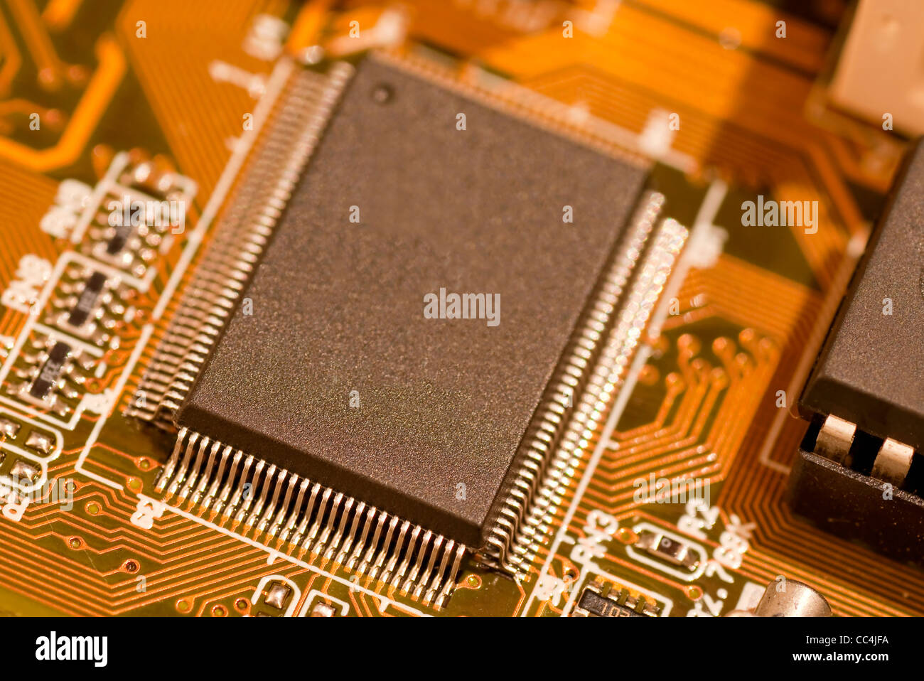 Micro chip hi-res stock photography and images - Alamy