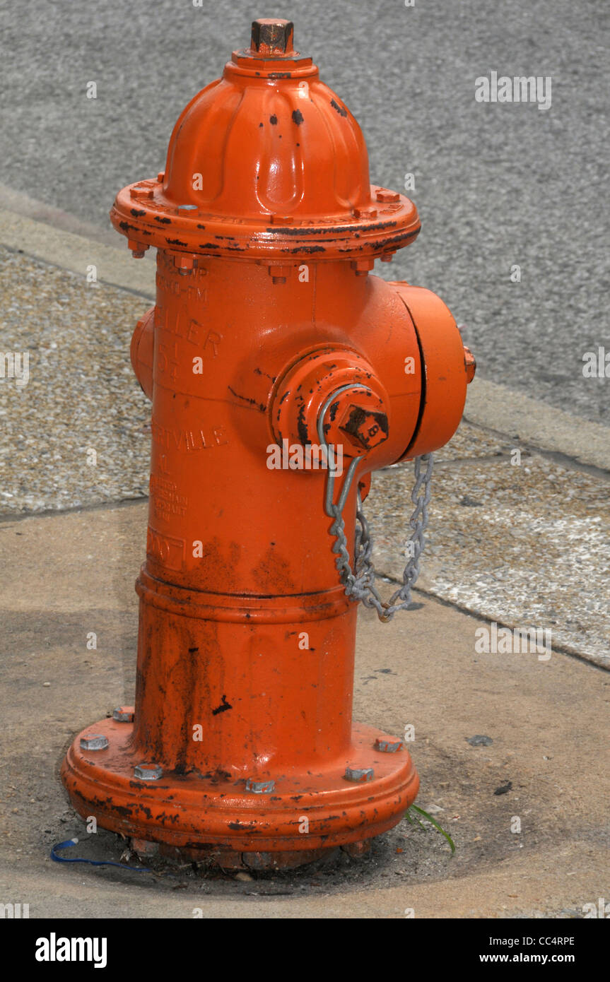 Orange fire hydrant hi-res stock photography and images - Alamy