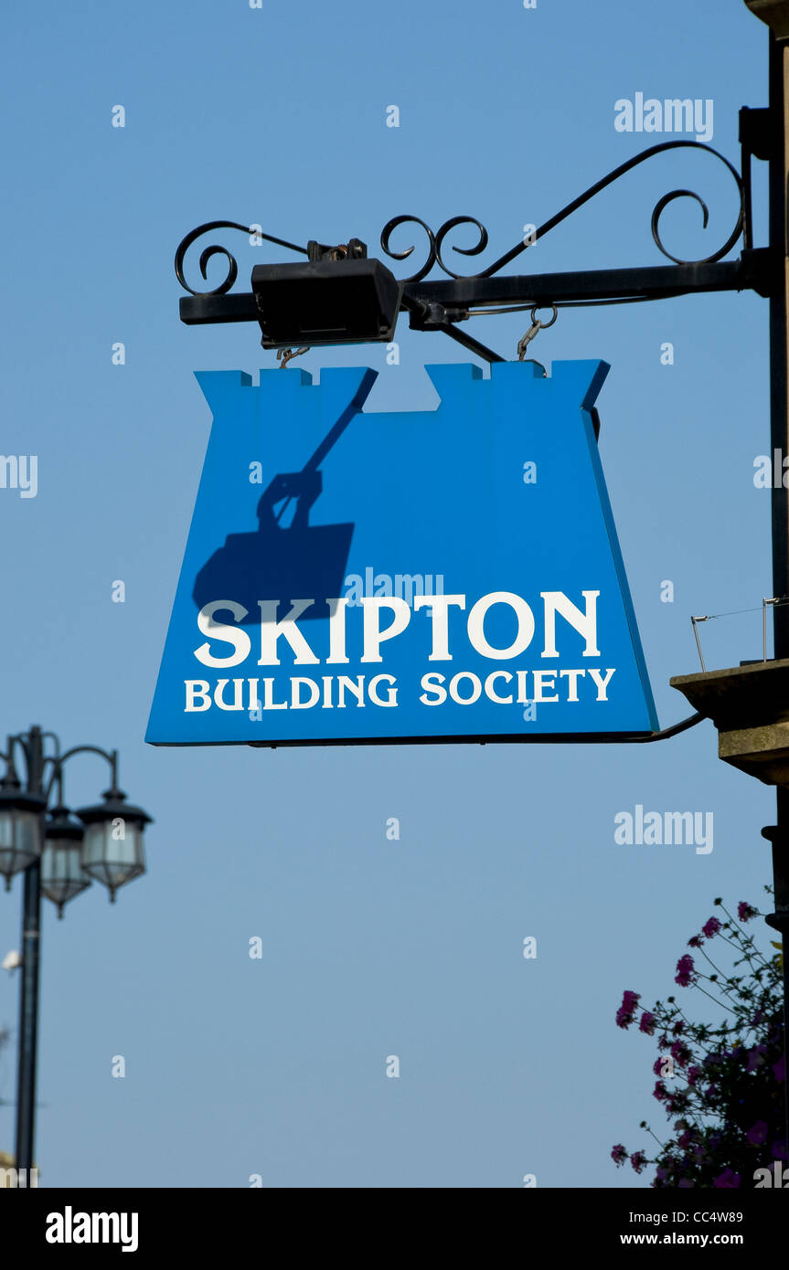 Skipton Building Society Stock Photos & Skipton Building Society Stock ...