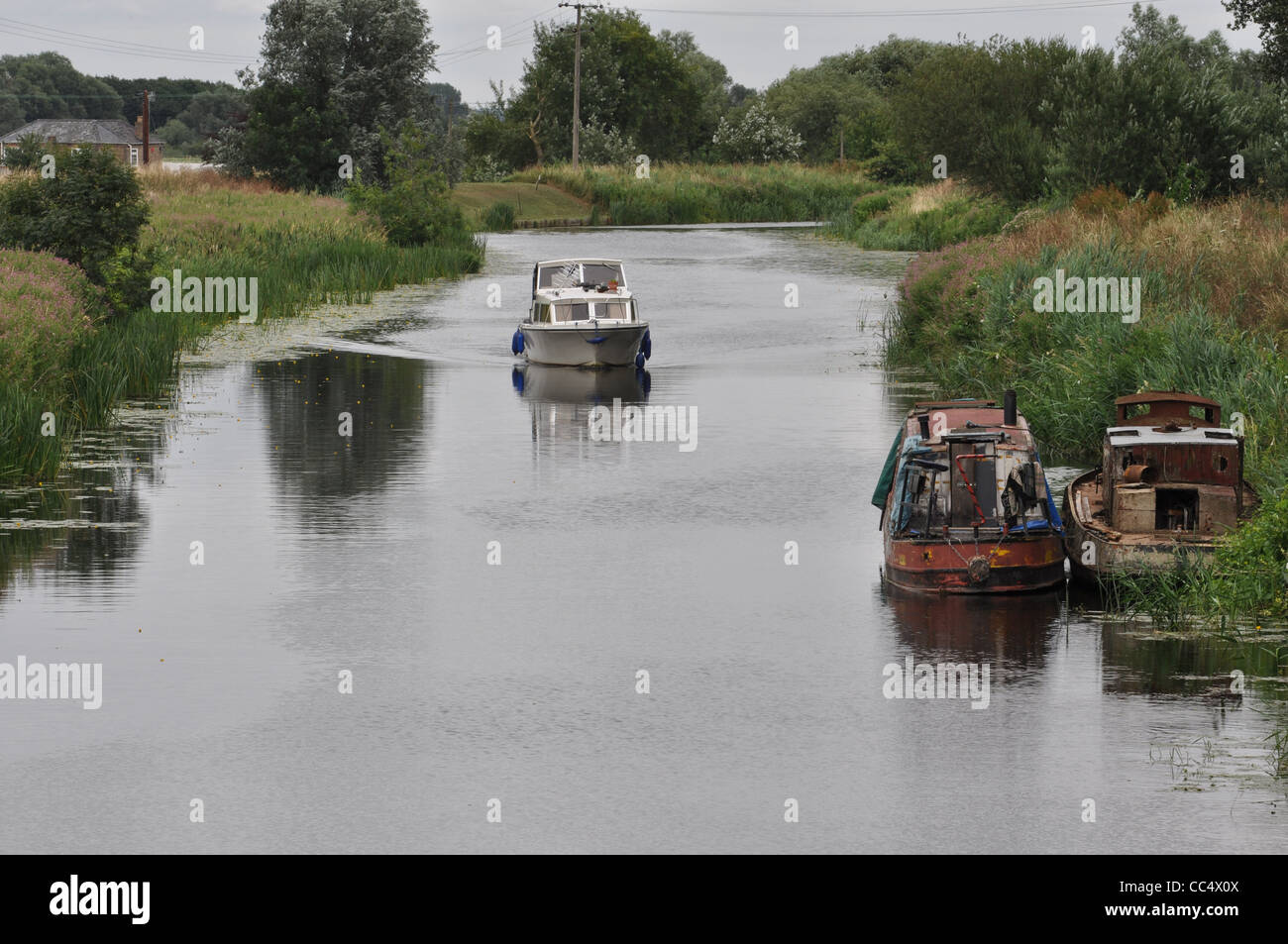 River Little Ouse at Ouse Bank Cambridgeshire Fenland Stock Photo - Alamy