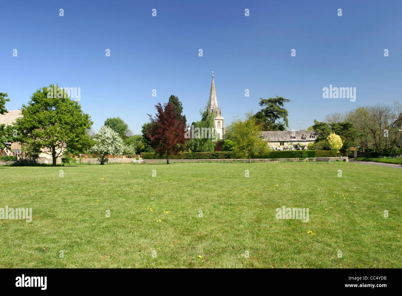 Shilton oxfordshire hi-res stock photography and images - Alamy