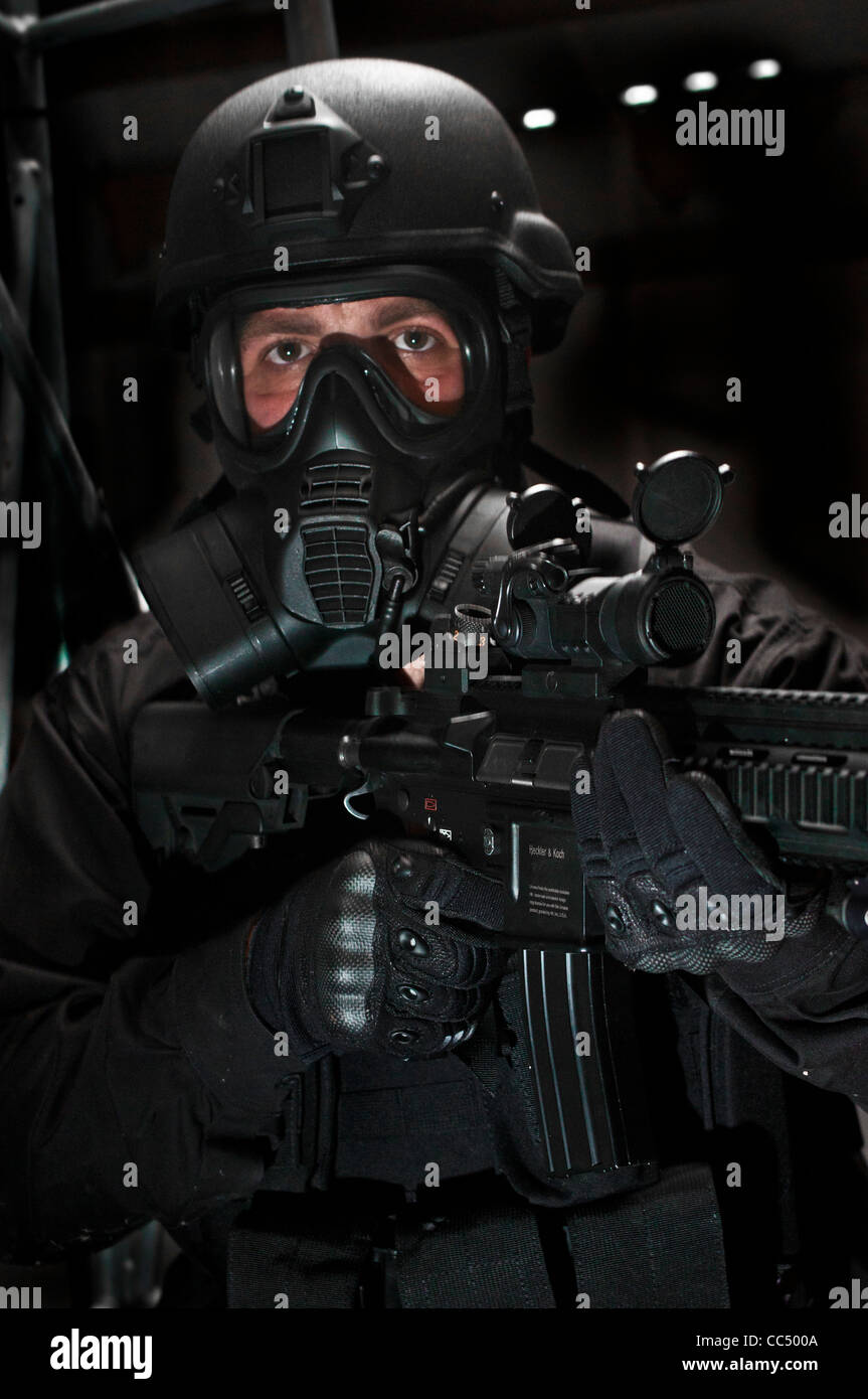 Sas Uniform High Resolution Stock Photography and Images - Alamy