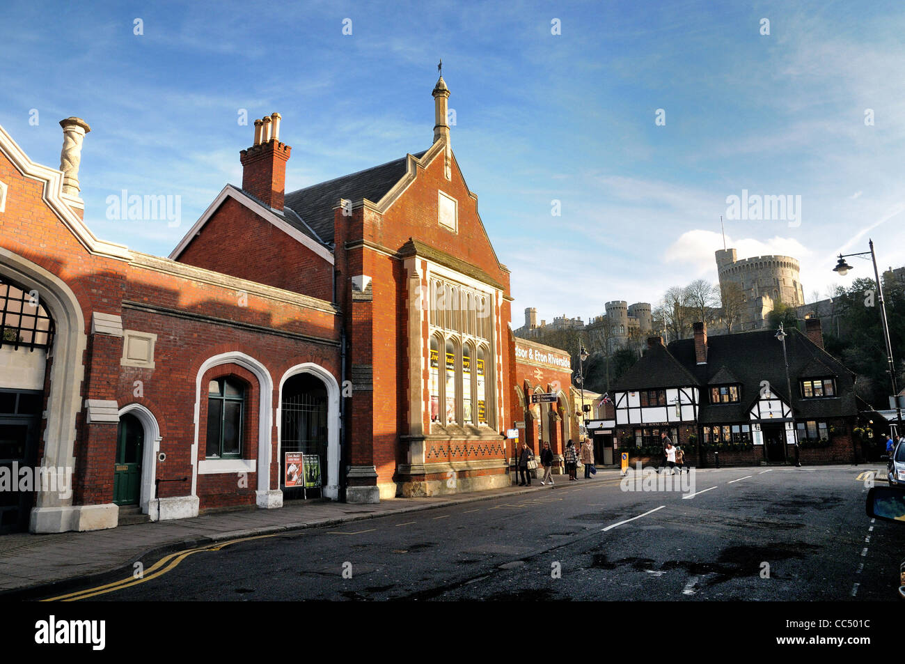 Windsor and eton riverside station hi-res stock photography and images ...