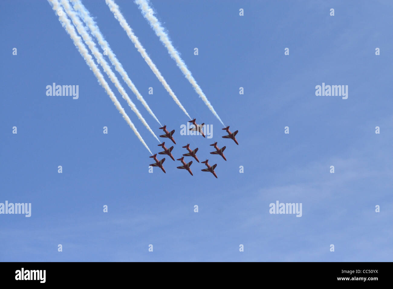 Raf red arrows hi-res stock photography and images - Alamy