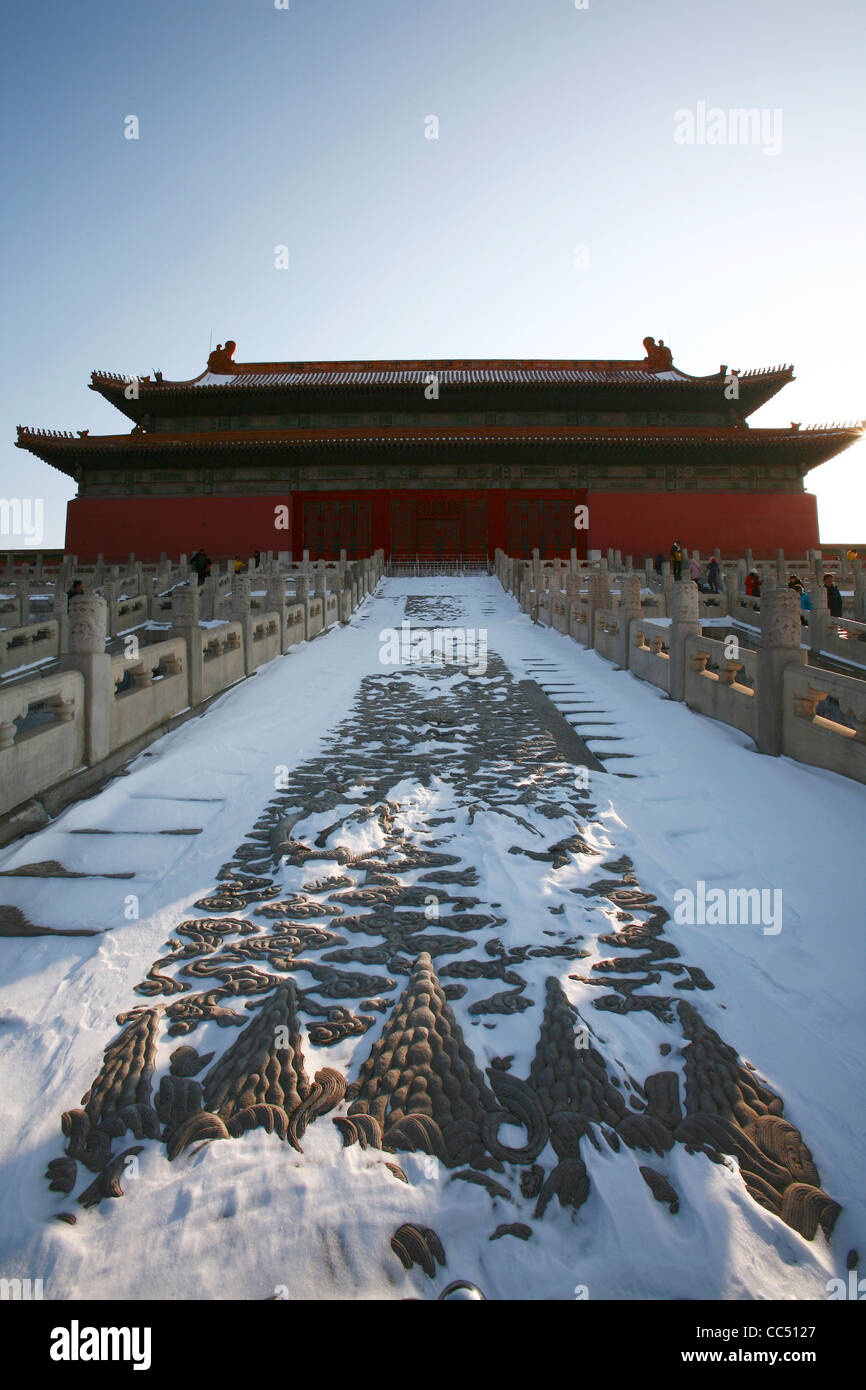 Raised marble platform behind Hall of Preserving Harmony, Forbidden ...