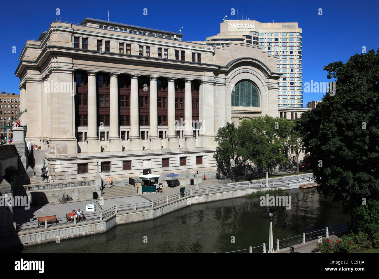 Rideau centre hi-res stock photography and images - Alamy