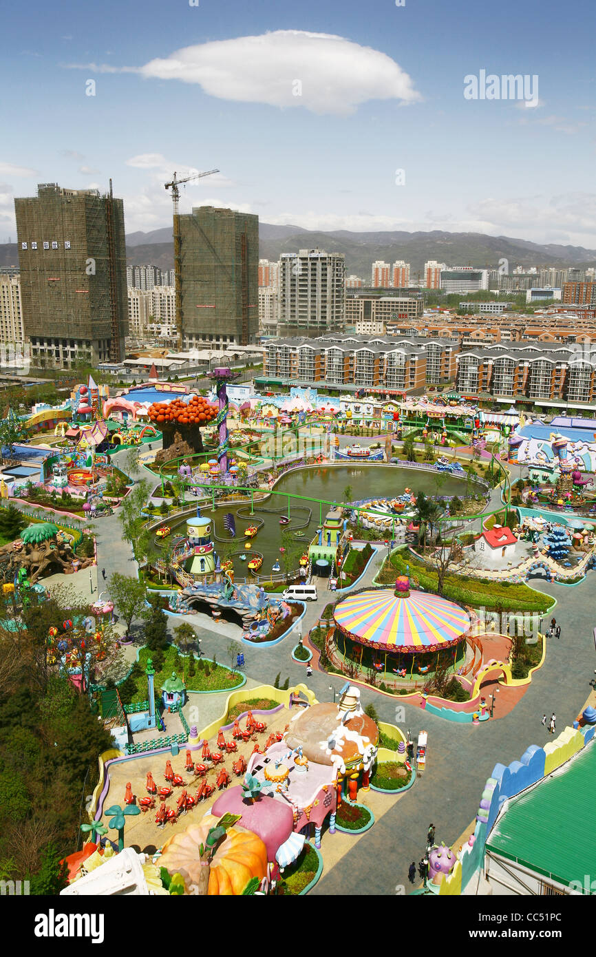 Shijingshan Amusement Park, Beijing, China Stock Photo - Alamy